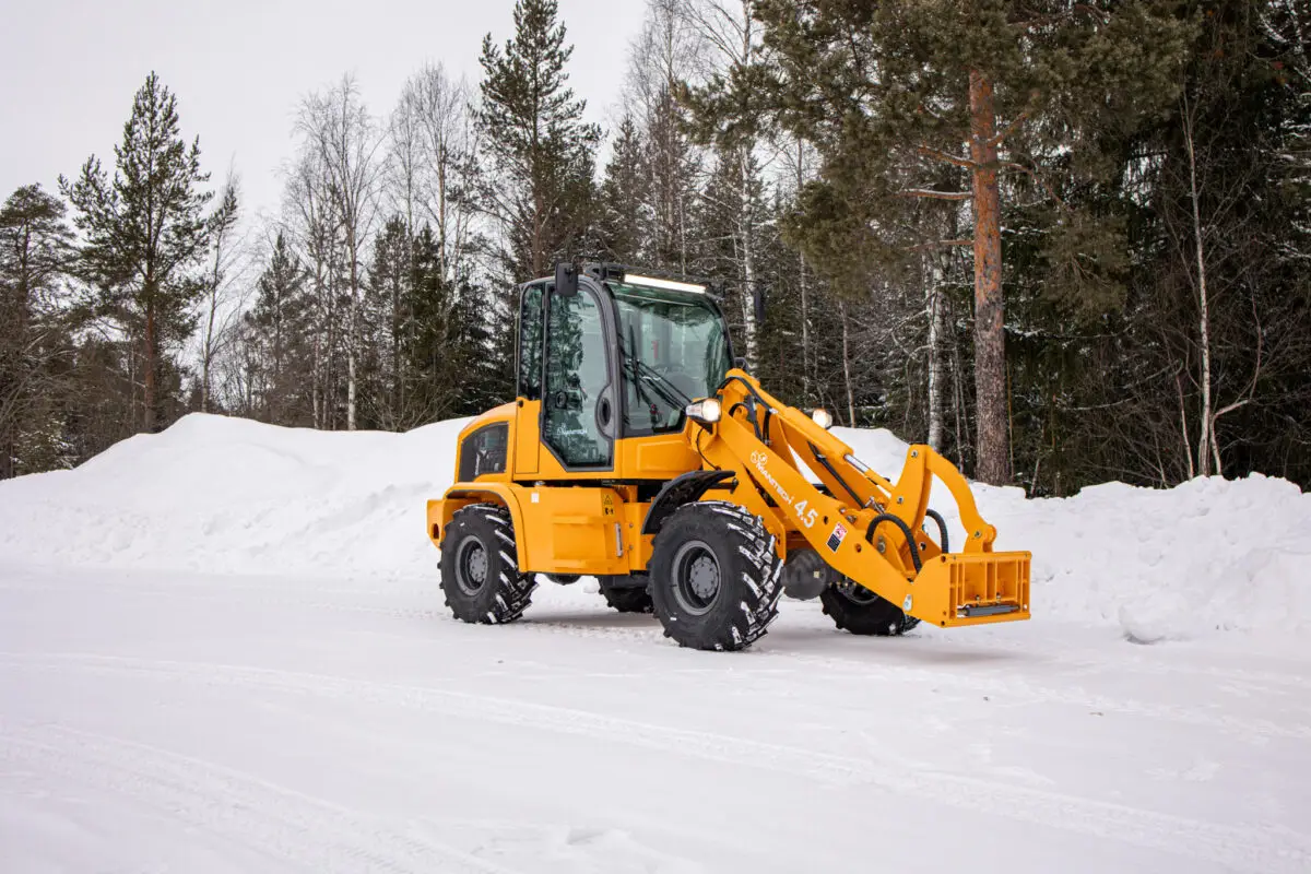 Manitech 4.5 Economy - Hjullastare - Steg 5 - Rekomaskin